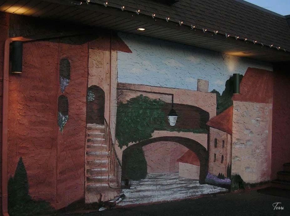 Artist & Designer- Terri O'Sullivan